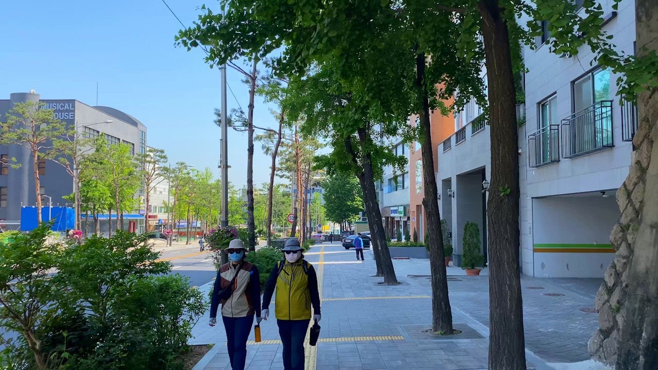 Seoul Walk: Beotigogae Station to Cheonggu Station - YouTube