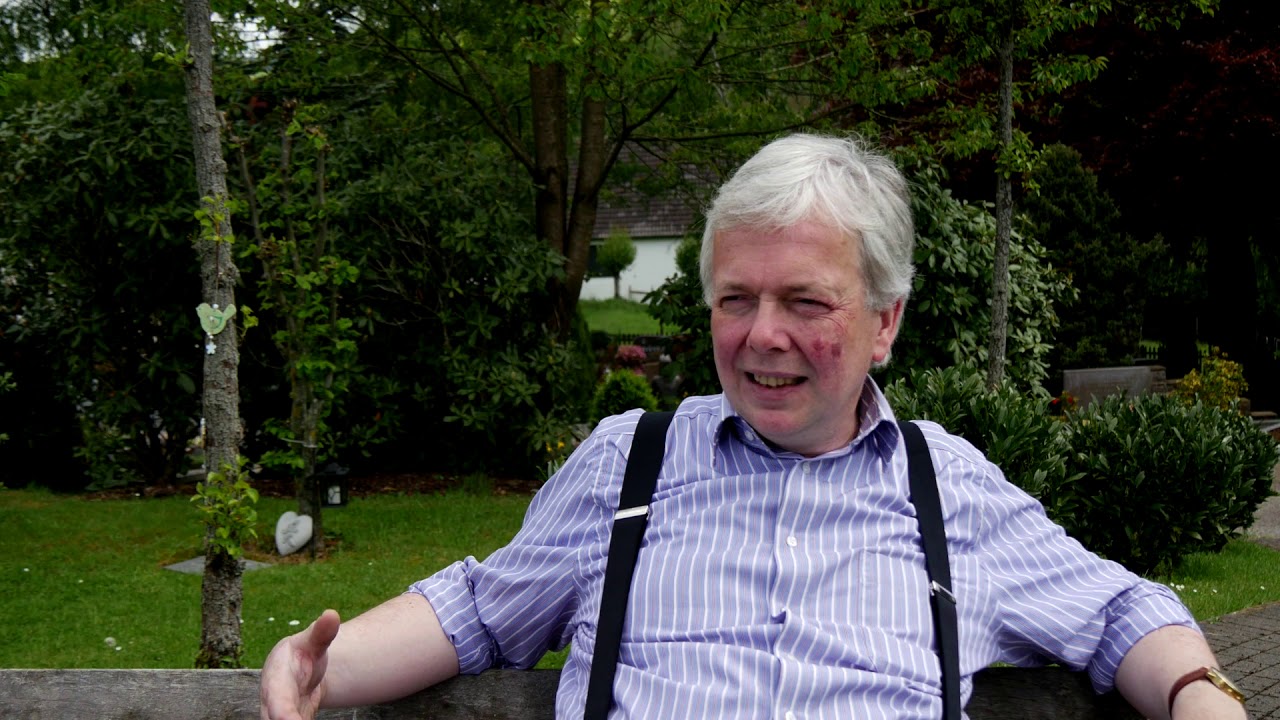 "Wie Kunst entsteht" Filmszene mit Ralph Knapp - YouTube