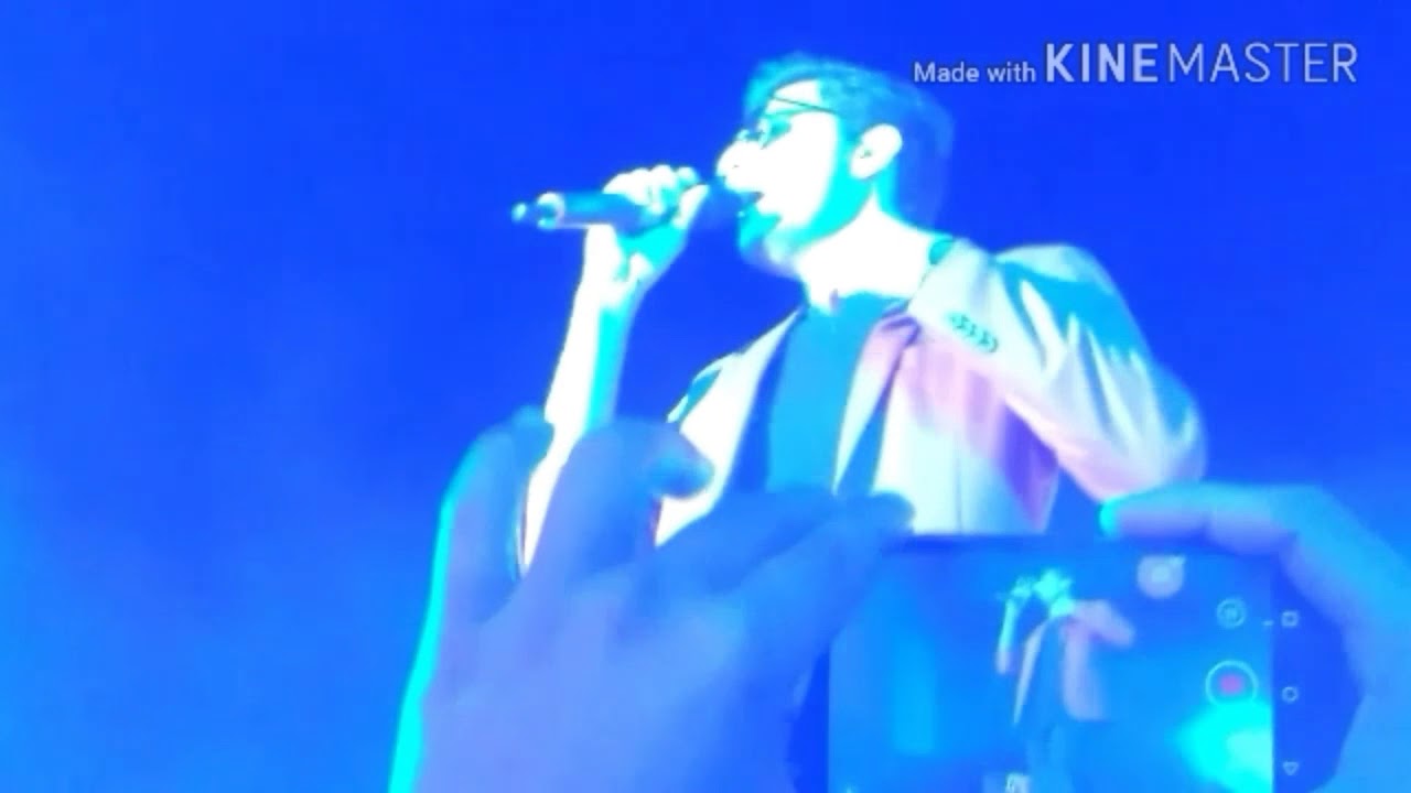 India's popular singer darshan raval show in Nagaon(Assam 2018) - YouTube