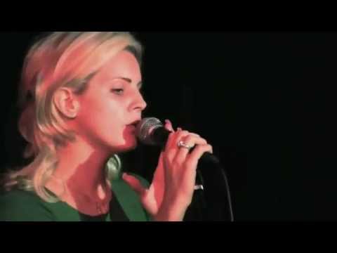 Lana Del Rey Old Show - YouTube