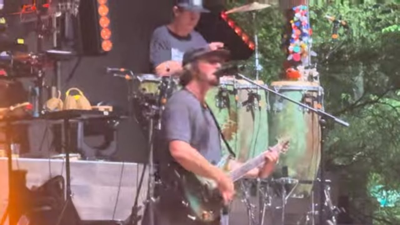 STICK FIGURE- "Fall Into The Sun" - - Akkorde - Chordify