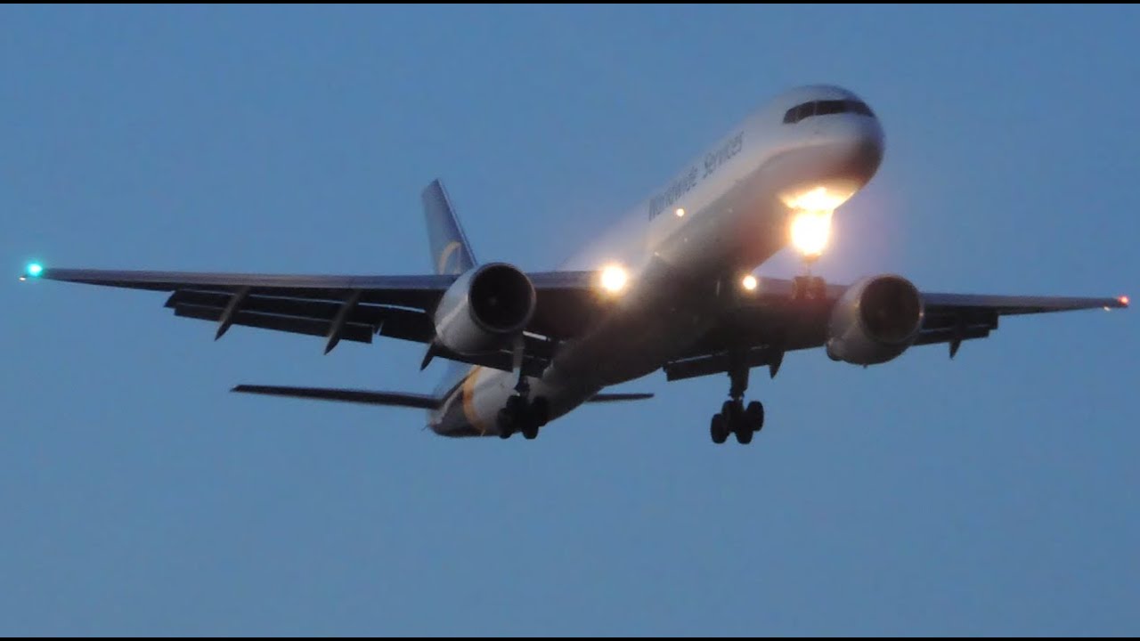 UPS Boeing 757-200F [N418UP] landing in PDX - YouTube