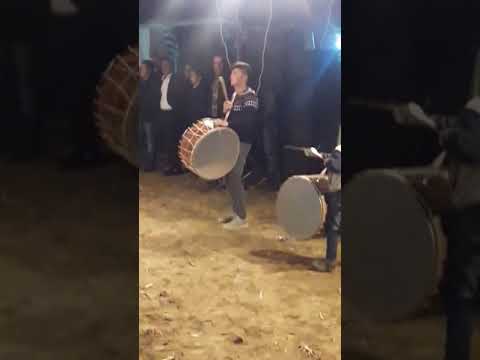 Cılgın davulcu iş başında helal olsun herkezi hayran bıraktı kendine