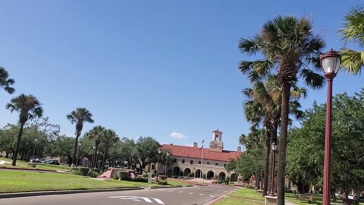 Texas A&M University Kingsville clock tower westminister chimes Aug 21 ...