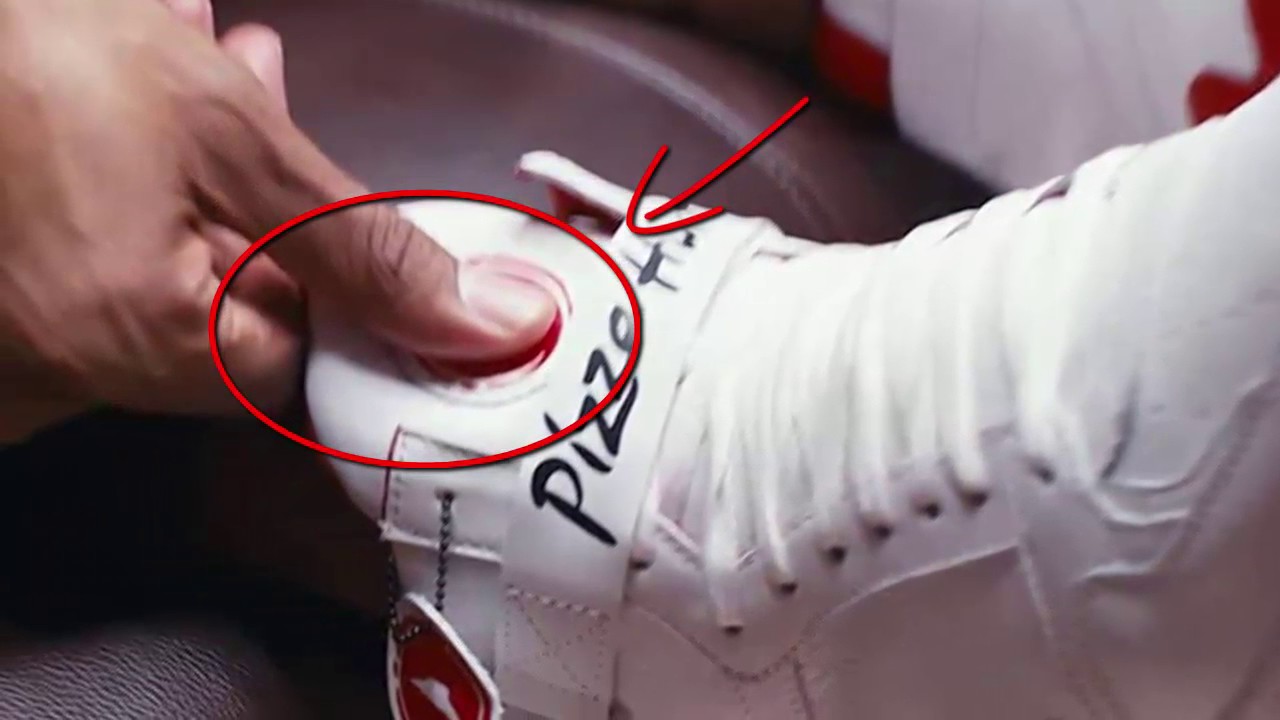 Now, Pizza Hut made shoes that will order pizza 🍕🍕🍕 - YouTube