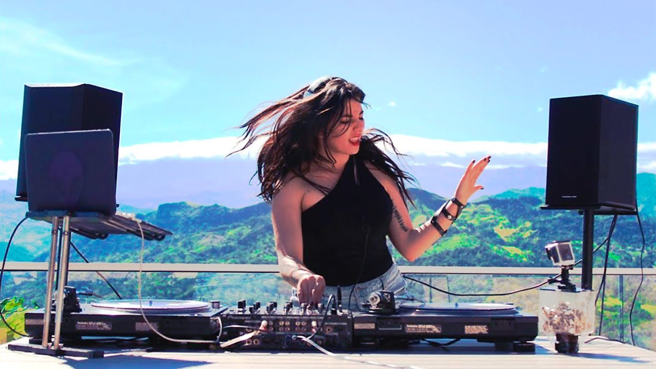 Dj Maria Paz - 🇨🇴COLOMBIA Epic Landscape 🇨🇴 - Tribe Ceremony 001 - YouTube