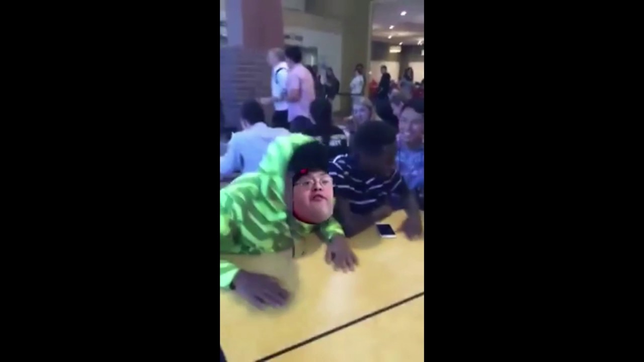 Breakfast rap vine! - YouTube