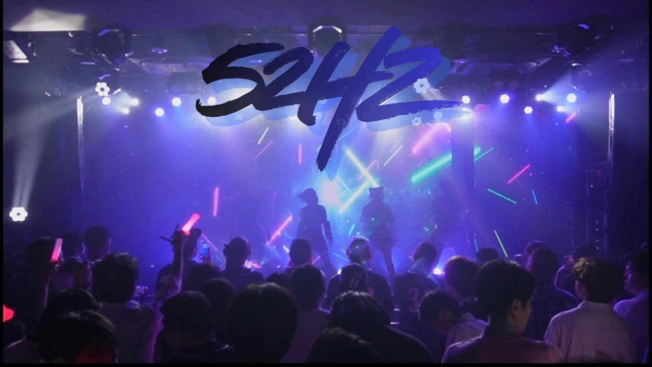 LIZZ ' 52Hz ' ( Half Anniversary Live 朏 Ver ) - YouTube