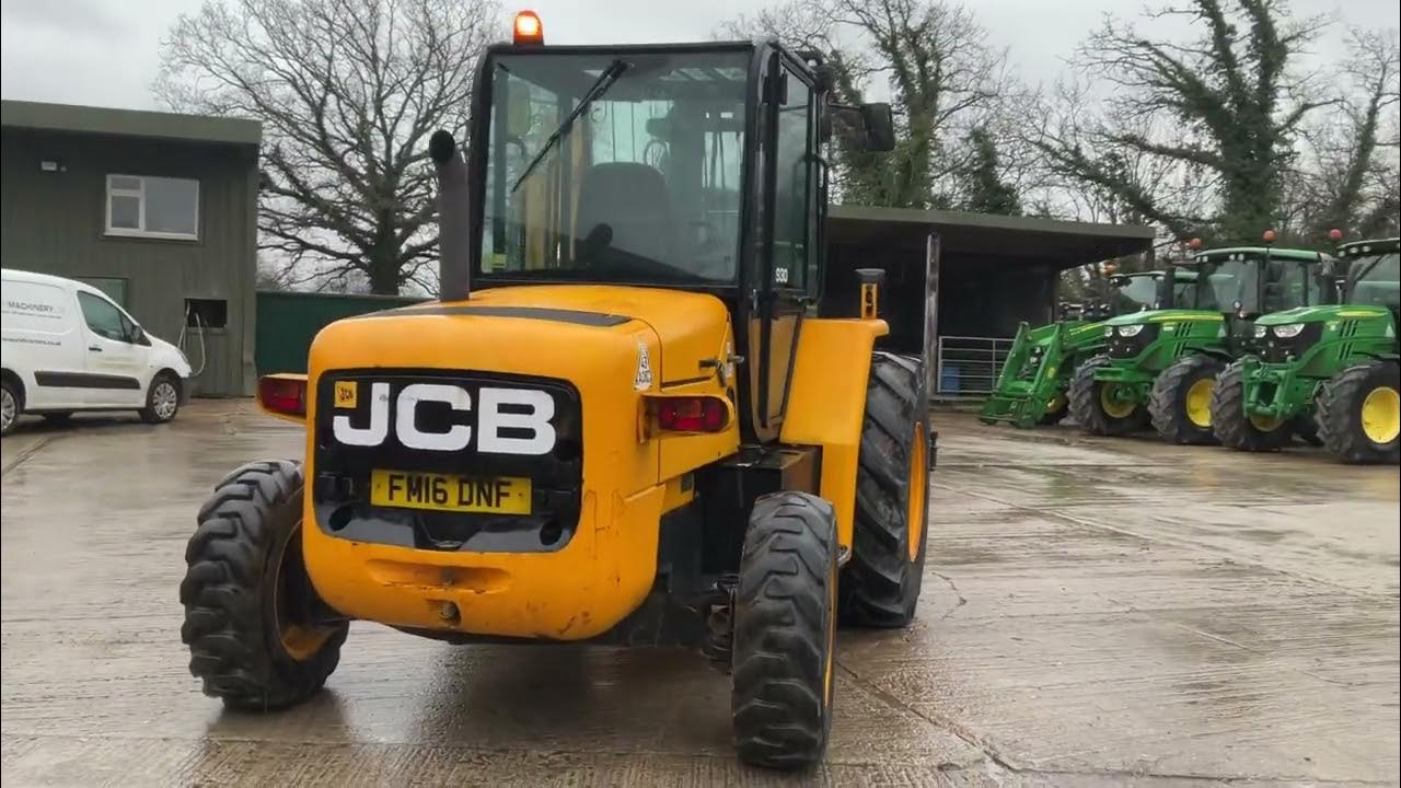 JCB 930 ROUGH TERRAIN FORKLIFT - YouTube