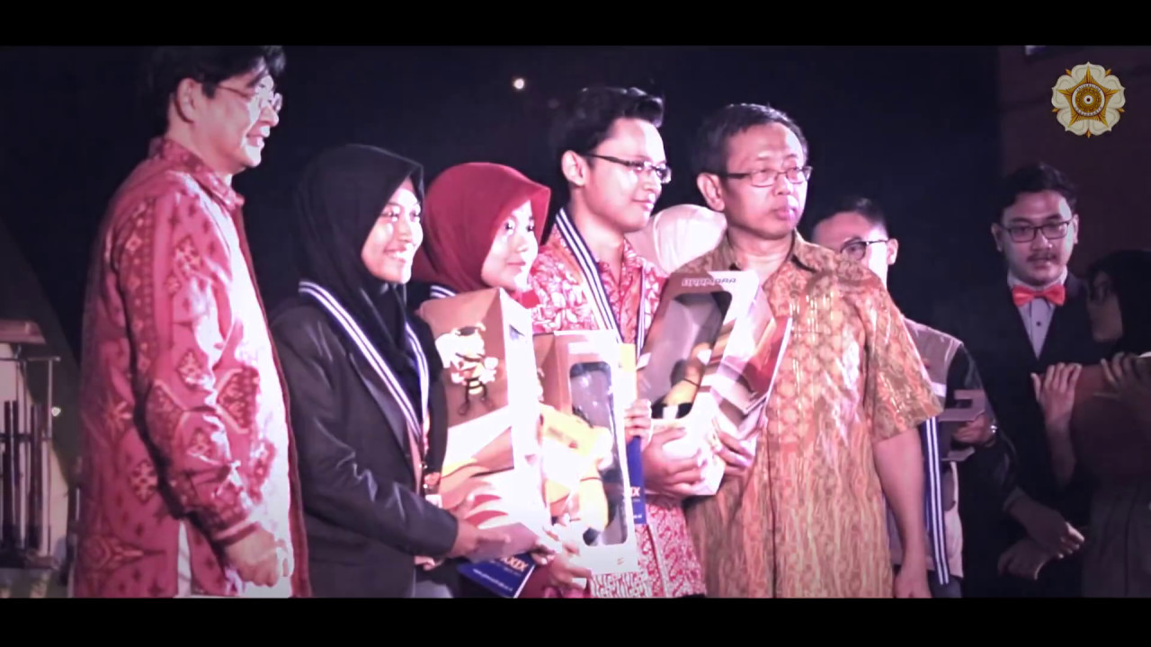 Perjalanan Kontingen UGM pada PIMNAS XXIX - YouTube