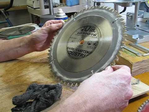 Cleaning Saw Blades Before Using the Harbor Freight Circular Saw ...
