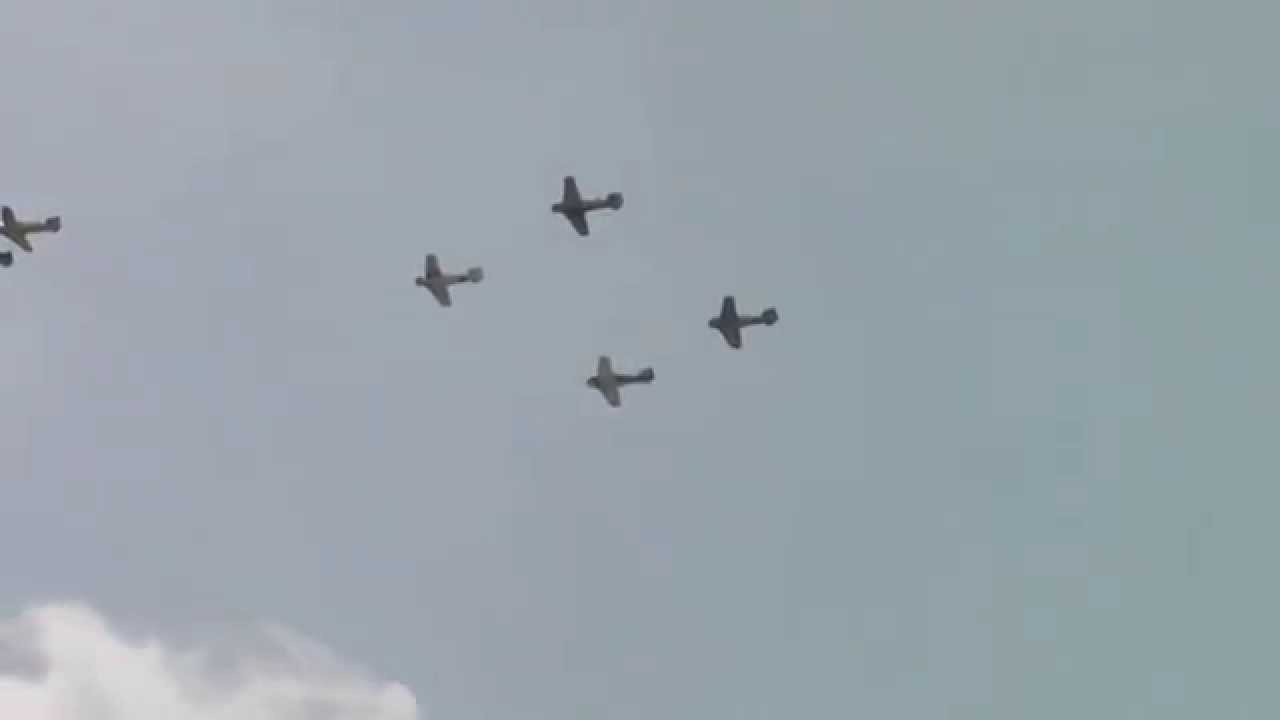 VE Day WW2 DC Flyover -- Part 3 (P-40 Warhawk) - YouTube