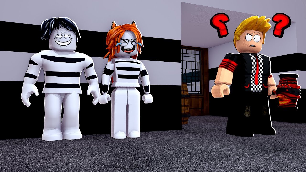 LA BESTIA NO PUEDE VERME! TROLEANDO con SKIN INVISIBLE en FLEE THE ...