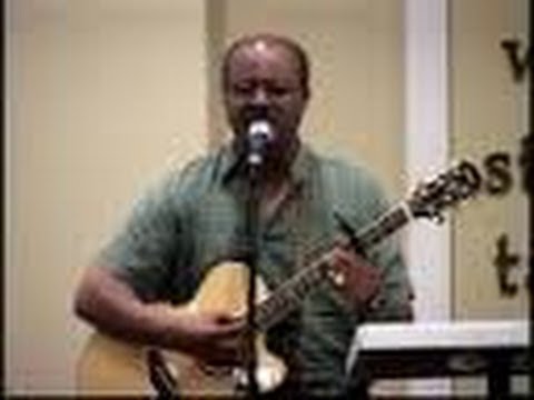 Adisu Worku and Tesfaye mezmur አንድ ነን በመንፈሱ ኣንድ ነን በጌታ - YouTube
