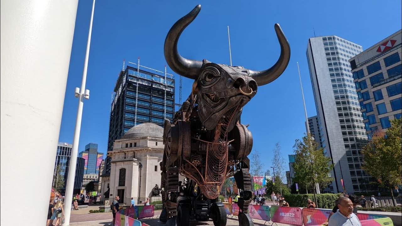4K Commonwealth Games 2022 Bull, Birmingham City Centre & Perry The ...