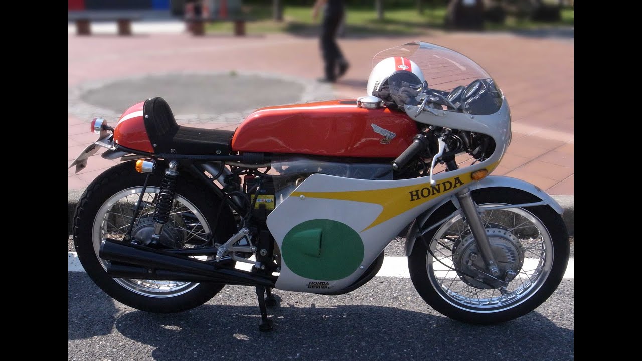 HONDA REVIVAL CBR72 prototype & number1 model HONDA RC162 REPLICA - YouTube