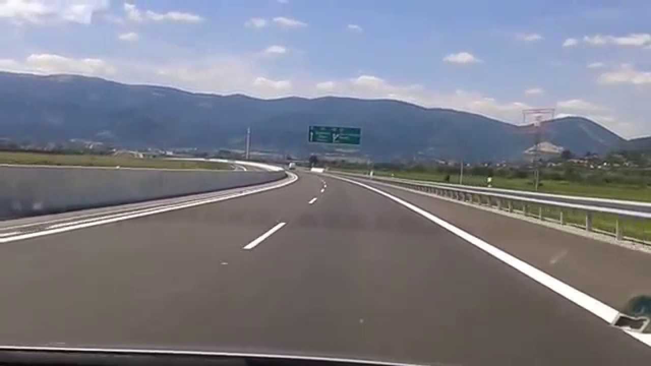 Slovensko D1 Dubná skala - Turany - YouTube