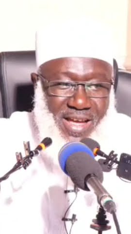 Ladan ciyar da mai Azumi - YouTube