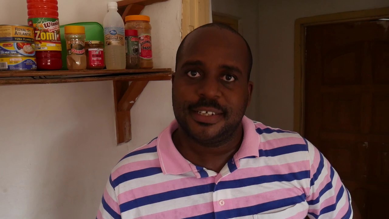 Learn how to blanch vegetables with Chef John Ocran - YouTube