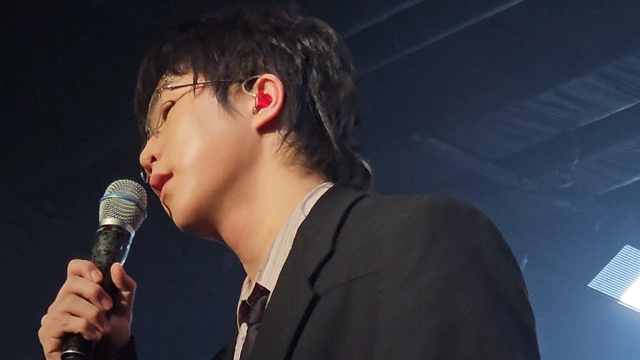 240222 시온 | comedy LIVE | Sion's 1st Concert 'Out of the Box' - YouTube