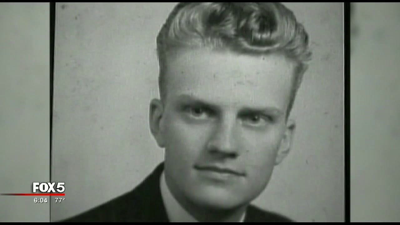 Rev Billy Graham -- Civil Rights movement - YouTube