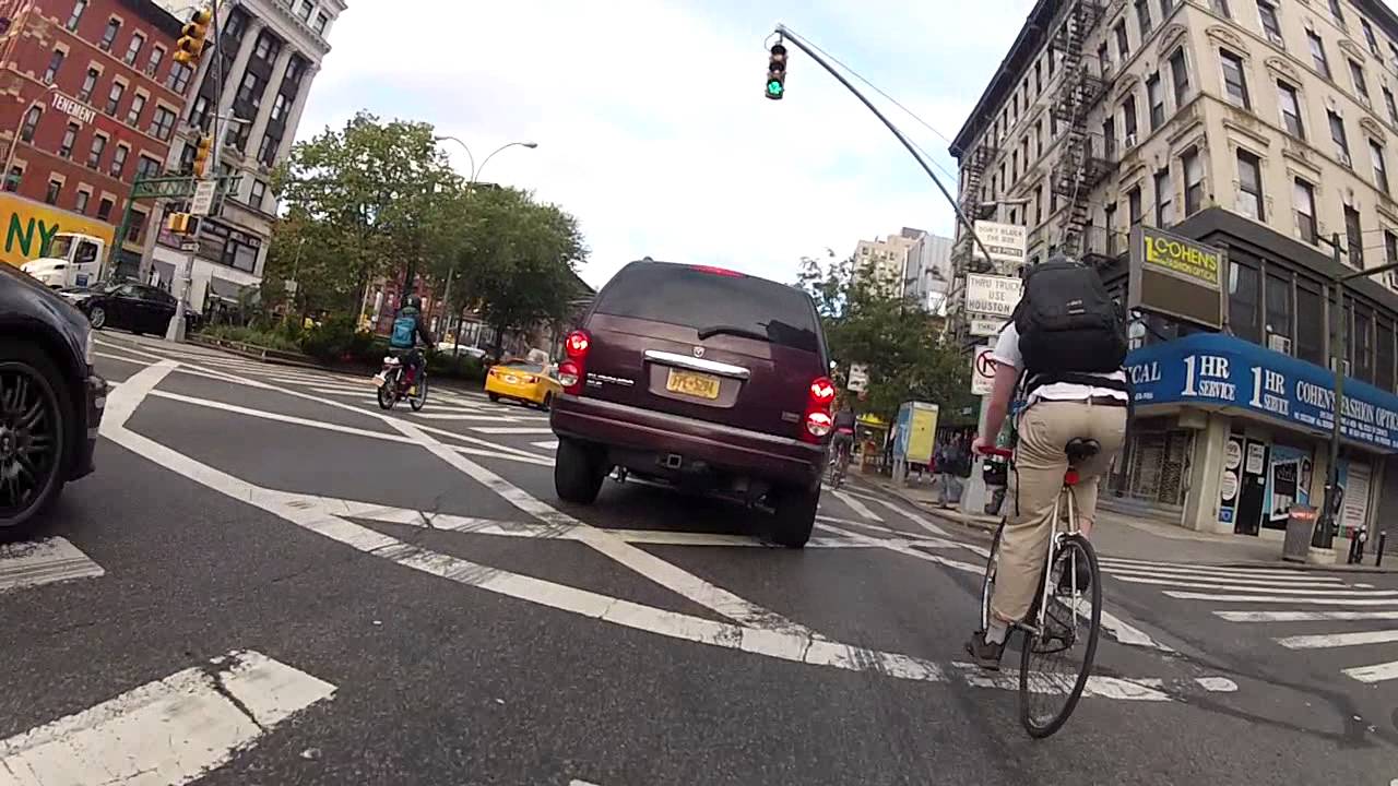 Heavy Manhattan traffic - Thursday morning #commute - Part 2 - front ...