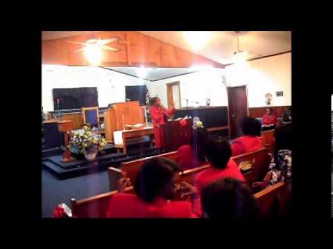 12 Uncommon Women Minister Linell Davis - YouTube