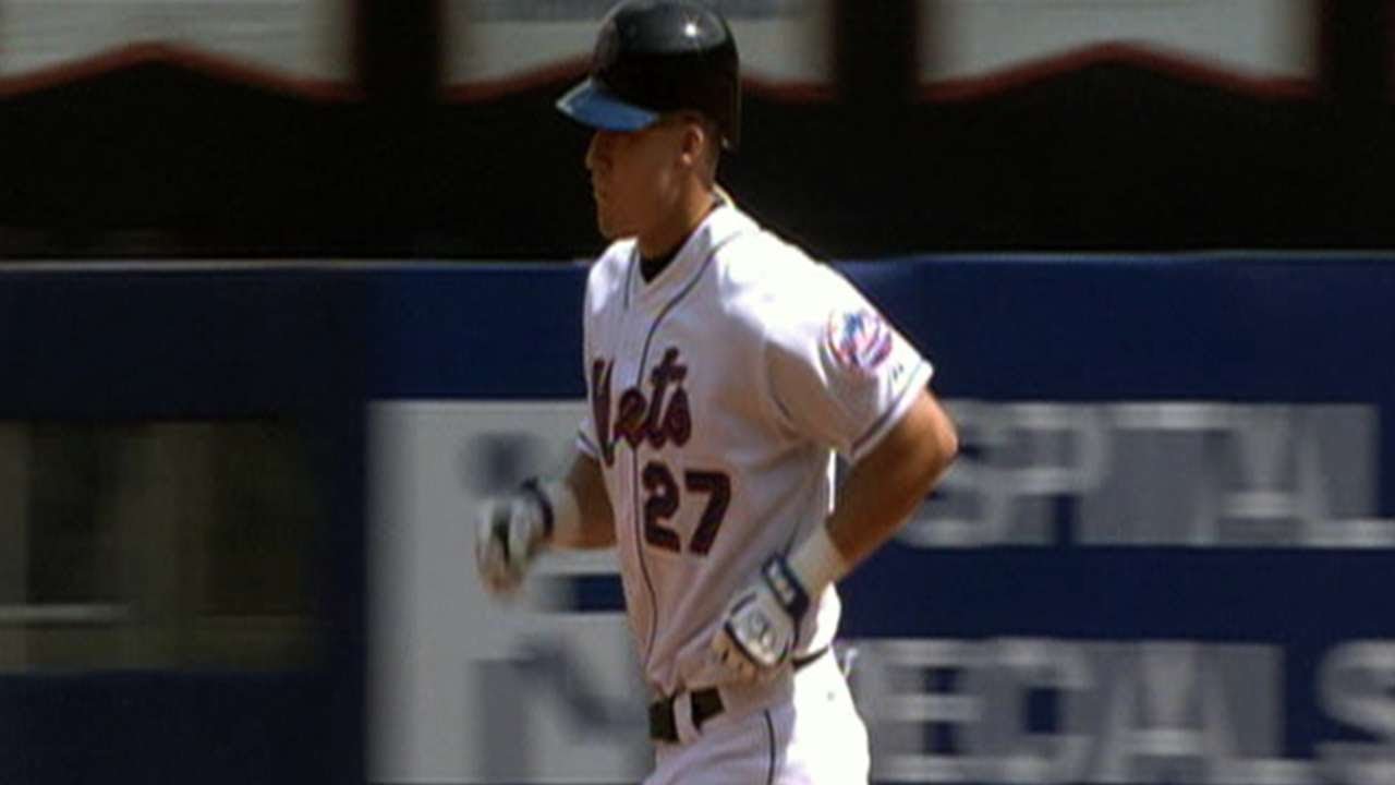 WSH@NYM: Mike Jacobs homers in first MLB at-bat - YouTube