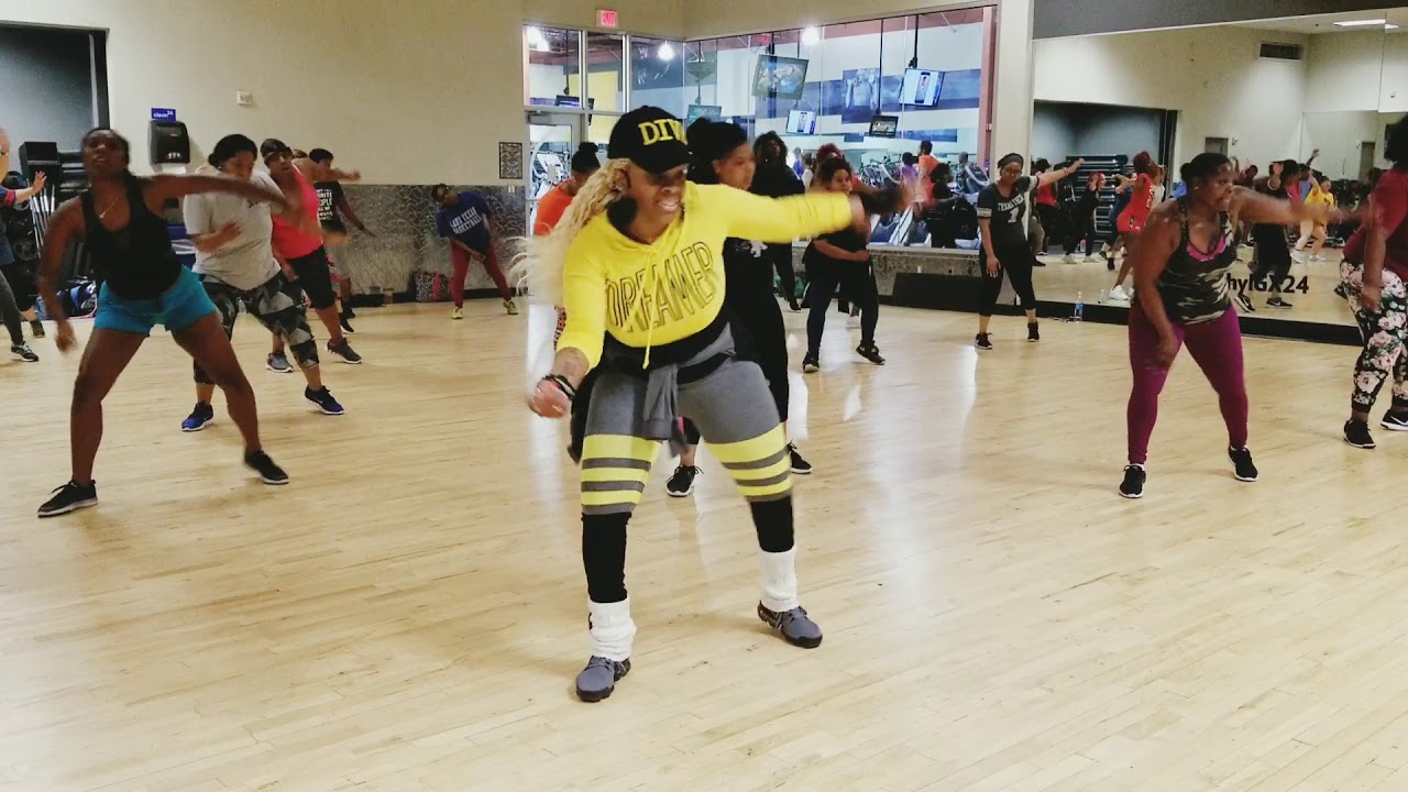 Broke Leg | Tory Lanez ft Quavo & Tyga | Laweziana Dance Fitness - YouTube