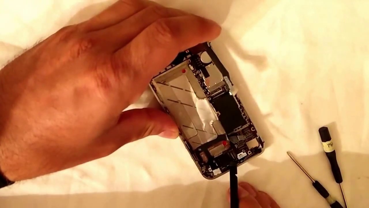 Iphone 4 Full Disassembly Guide ( Tutorial ) - YouTube