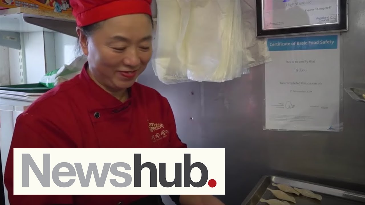 Meet the Auckland woman who makes 4000 dumplings a day | Newshub - YouTube