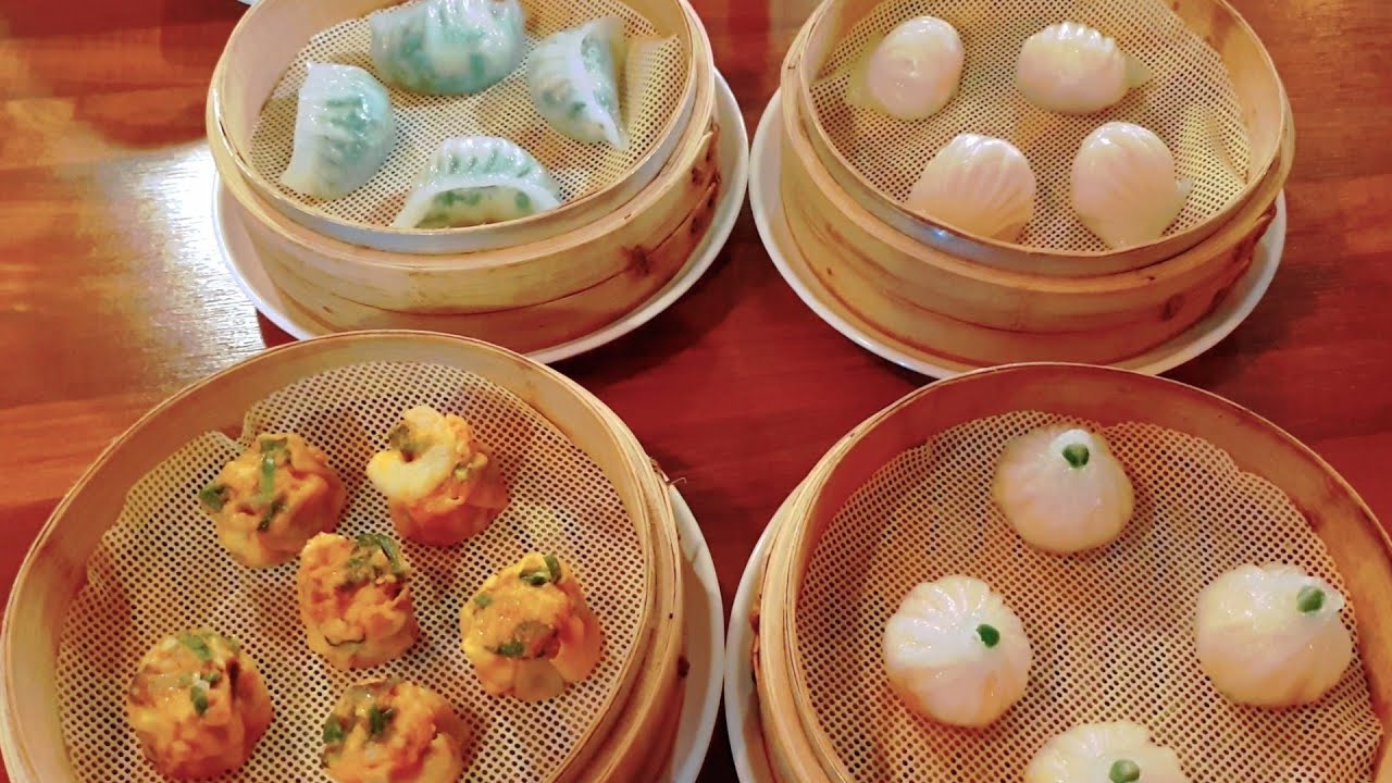 Seo Du San Dim Sum Dumplings in Jamsil, Korea - Crystal dim sums and ...