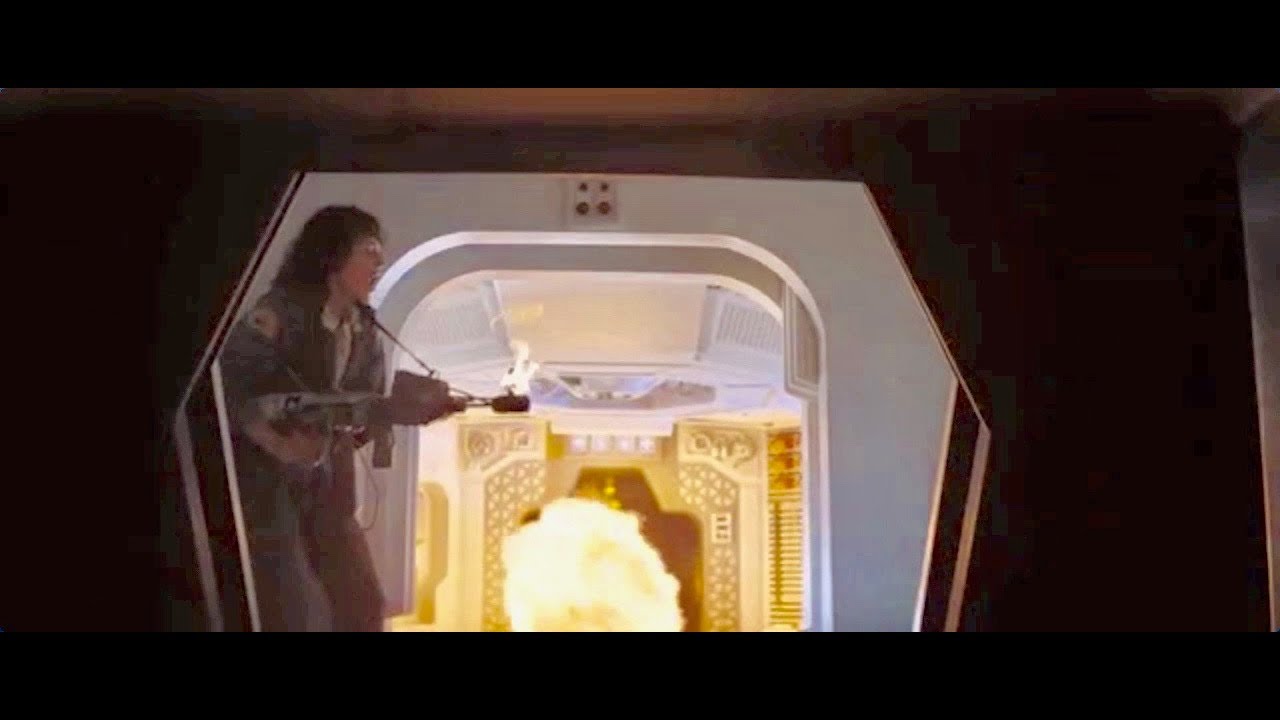 Alien 1979 - Ridley's Commentary (Sound Design Redux) - YouTube