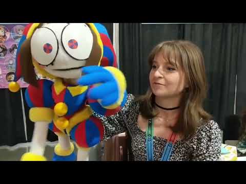 Lizzie Freeman and a Puppet Pomni