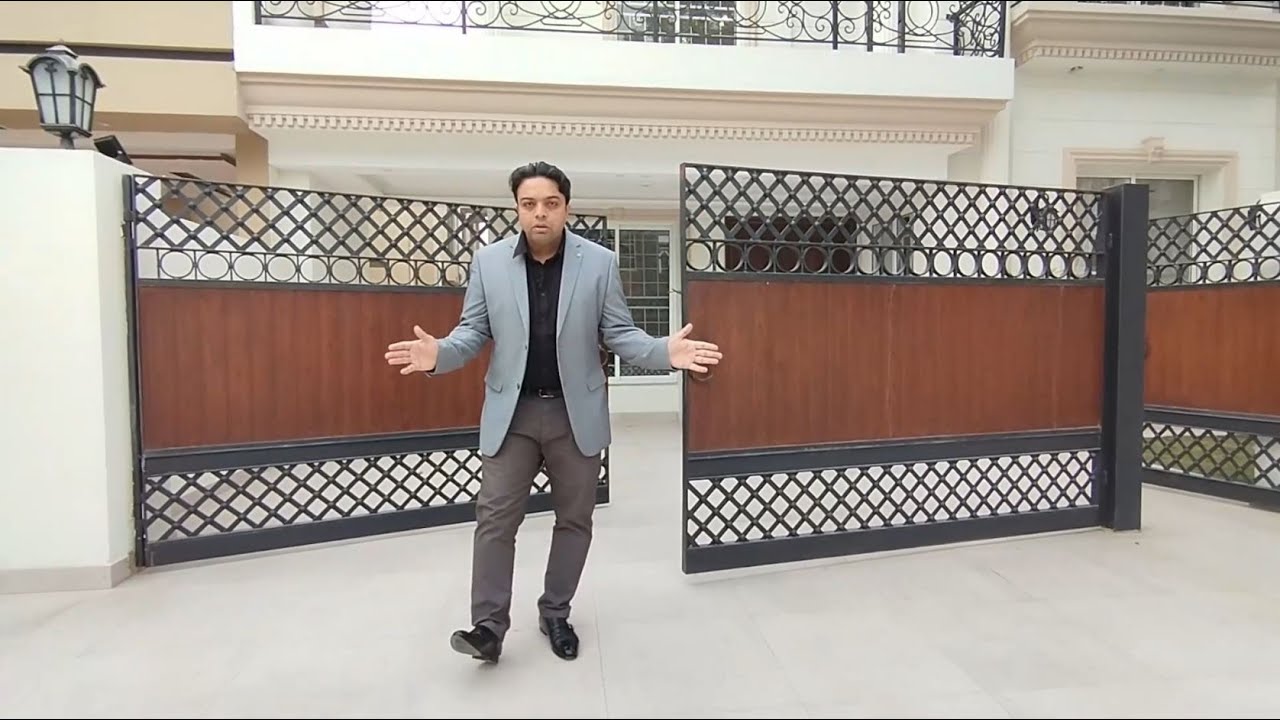 10 Marla White Palace Dream House For Sale in Bahria Town Lahore Only on My Plot R7770589 - YouTube