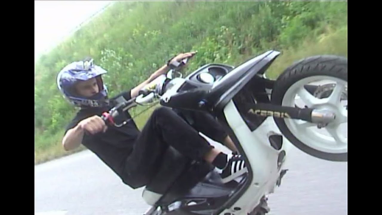 YAMAHA BWS 2004 STUNT Ӏ VHS - YouTube