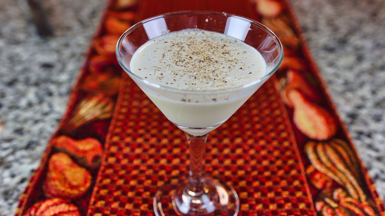 Coctel Brandy con Crema de Cacao - YouTube