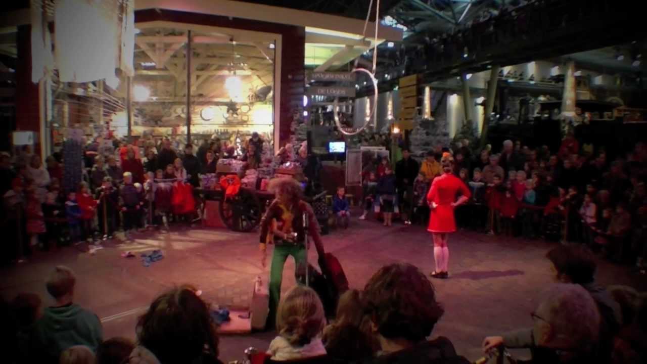 stRINGs teaser - YouTube