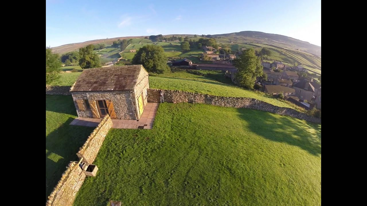 The Crown Inn Bunk Barn Askrigg Yorkshire - YouTube