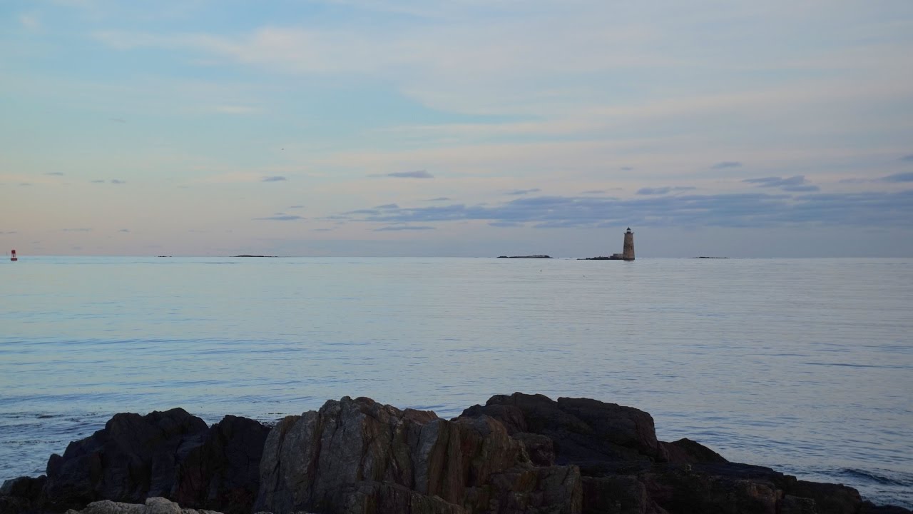 Whaleback Lighthouse @ Fort Stark Rye, New Hampshire - YouTube