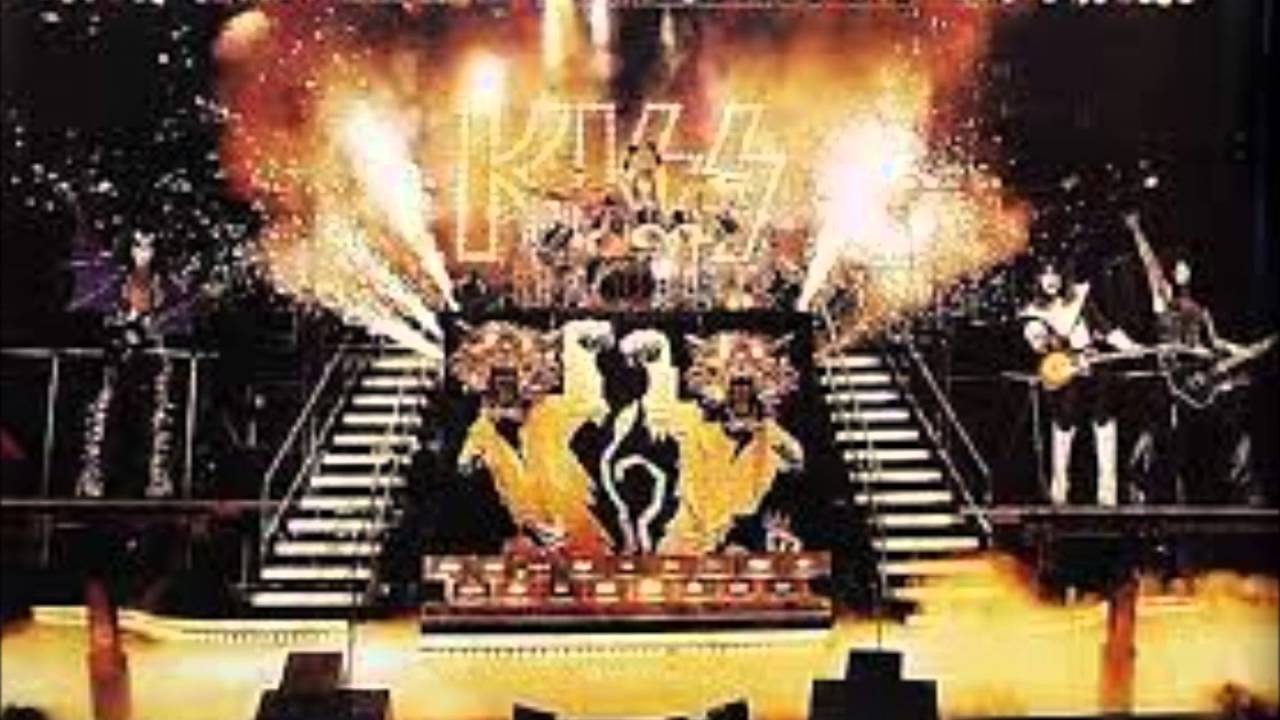 Kiss Live Los Angeles Forum 26-08-77 - YouTube