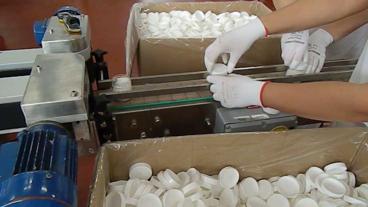 Manual capping - YouTube