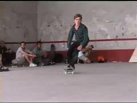 Trick Of The Week - Oscar Candon - FS Wallride - YouTube