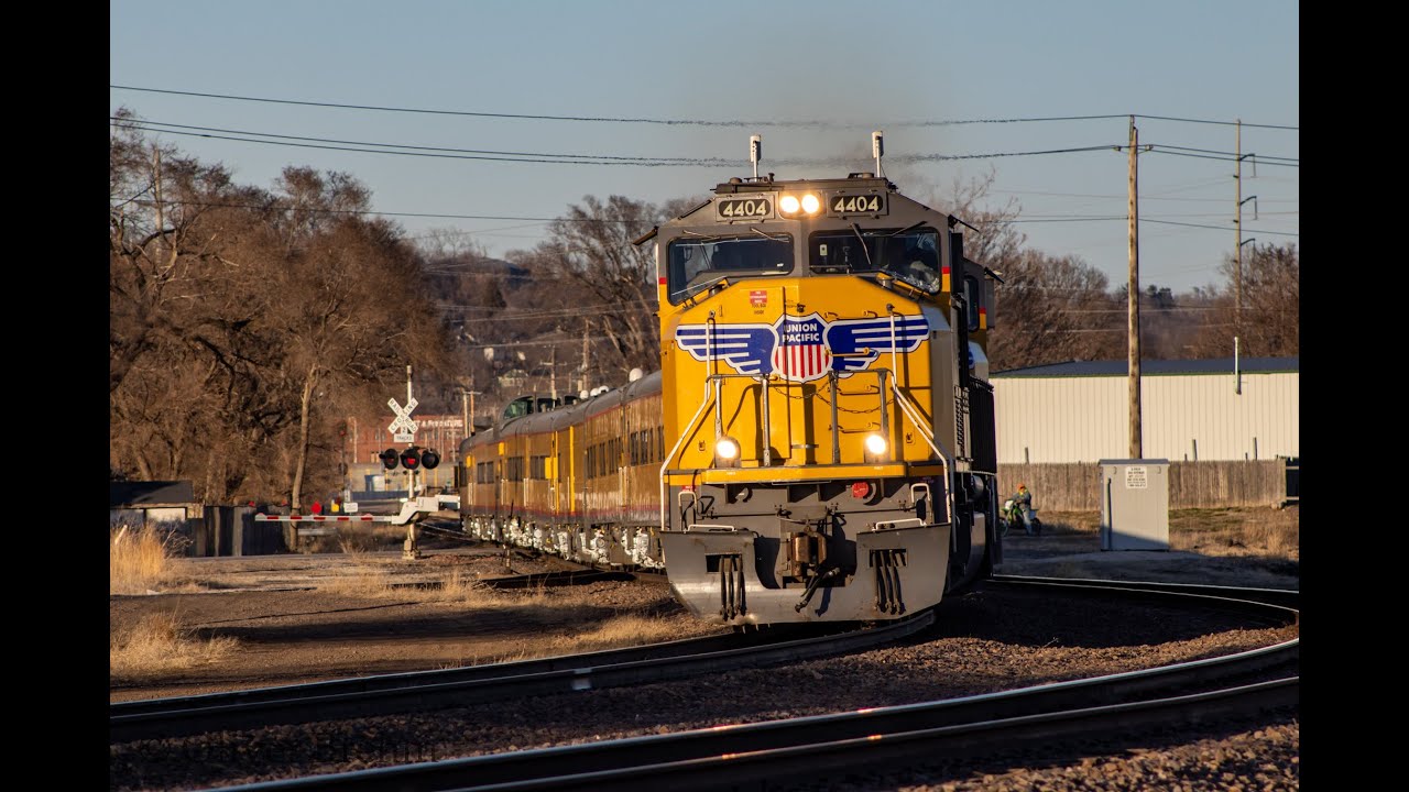 UP 4404 leads PCBLS out of Council Bluffs (4/1/2023) - YouTube