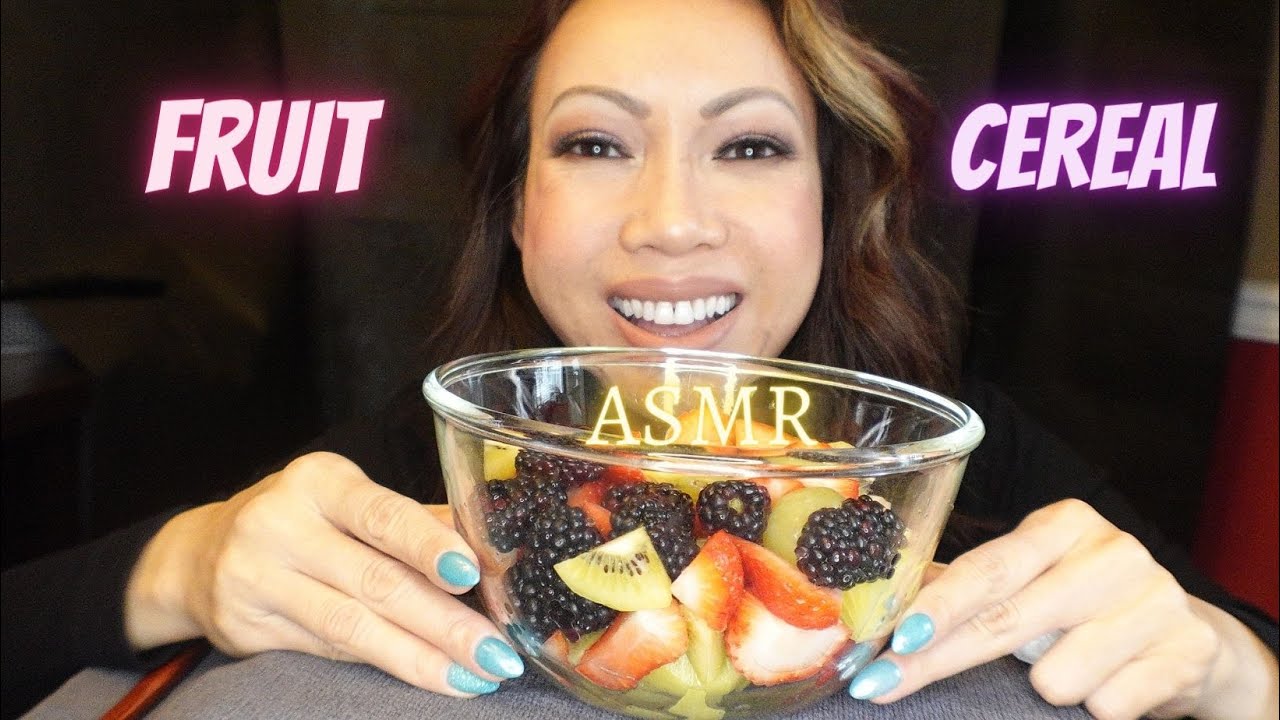ASMR. Dee's EATS FRUIT CEREAL with COCONUT WATER & CRUNCHY ICE. Relaxing, calming sounds, and ...
