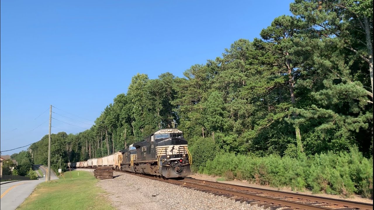 NS 4474 Leads NS 153 (With a Single Mid-Train DPU) Thru Norcross, GA 8/25/2023 - YouTube