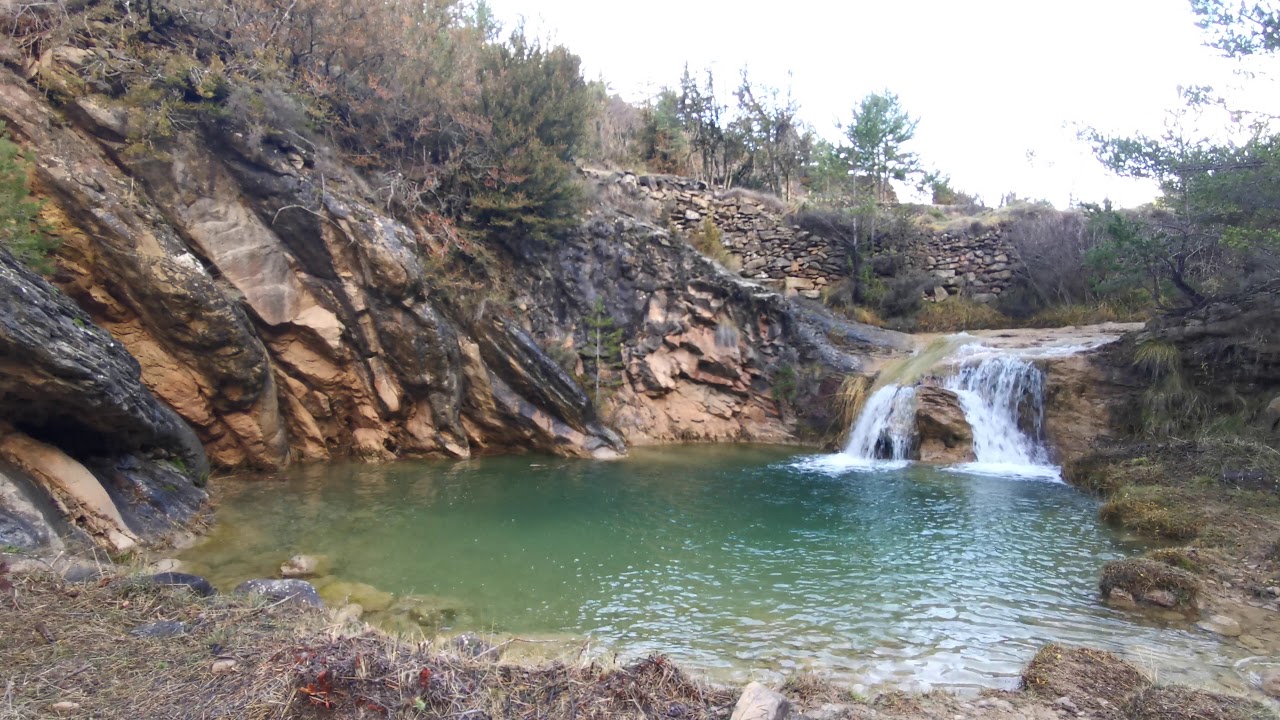 POZA DE LA MINA (BIEL - SIERRA DE SANTO DOMINGO) - YouTube