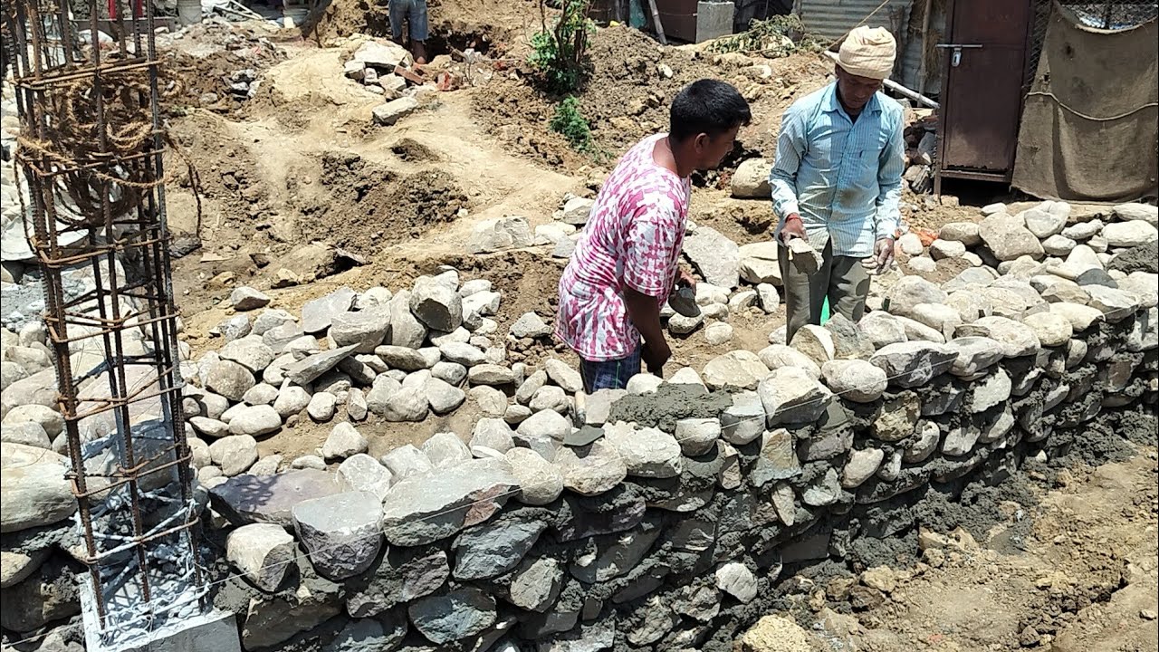 ढुङ्गा बाट घर बनाउदाको फाइदा 🇳🇵Stone Masonry Basement Wall Build with ...