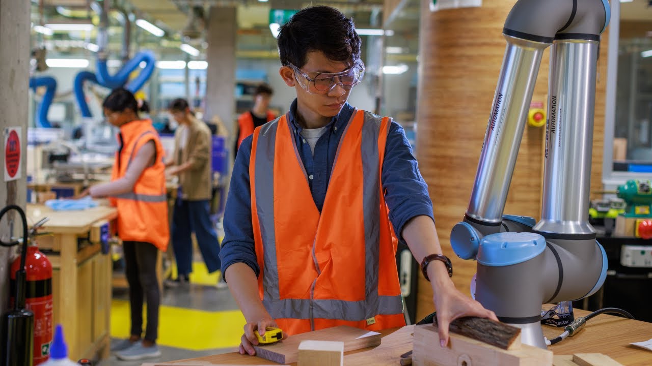 Discover TAFE and vocational education in Melbourne - YouTube