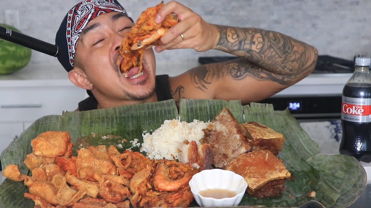 FILIPINO CRISPY DEEP-FRIED FRITTERS (OKOY) - YouTube